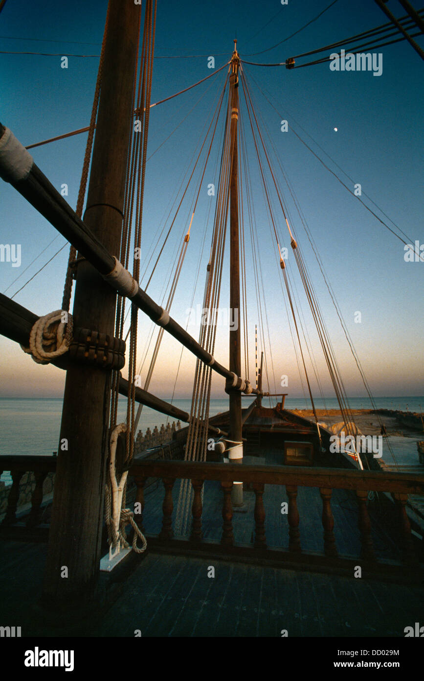 Kuwait dhow hi-res stock photography and images - Alamy