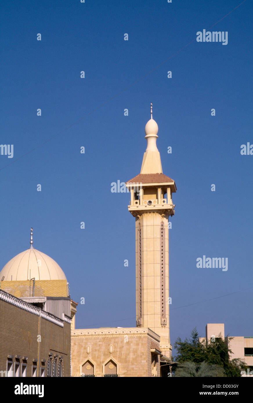 Kuwait City Kuwait Downtown Mosque Stock Photo - Alamy