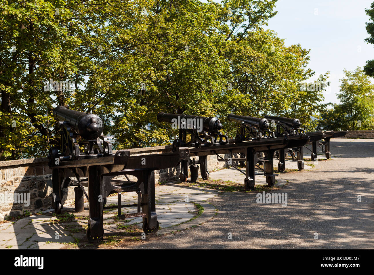Cannon artillery on Quebec city walls Stock Photo - Alamy