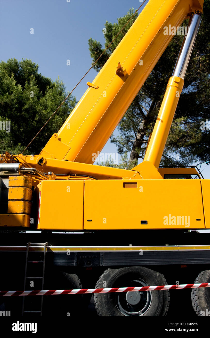 Tower crane base hi-res stock photography and images - Alamy