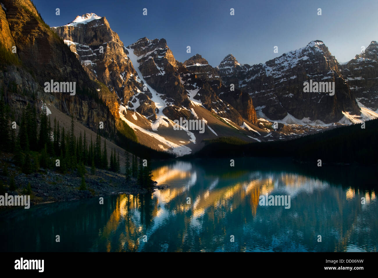 Moraine lake sunset hi-res stock photography and images - Alamy