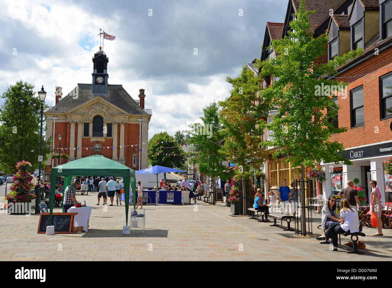 Henley town hall hi-res stock photography and images - Alamy
