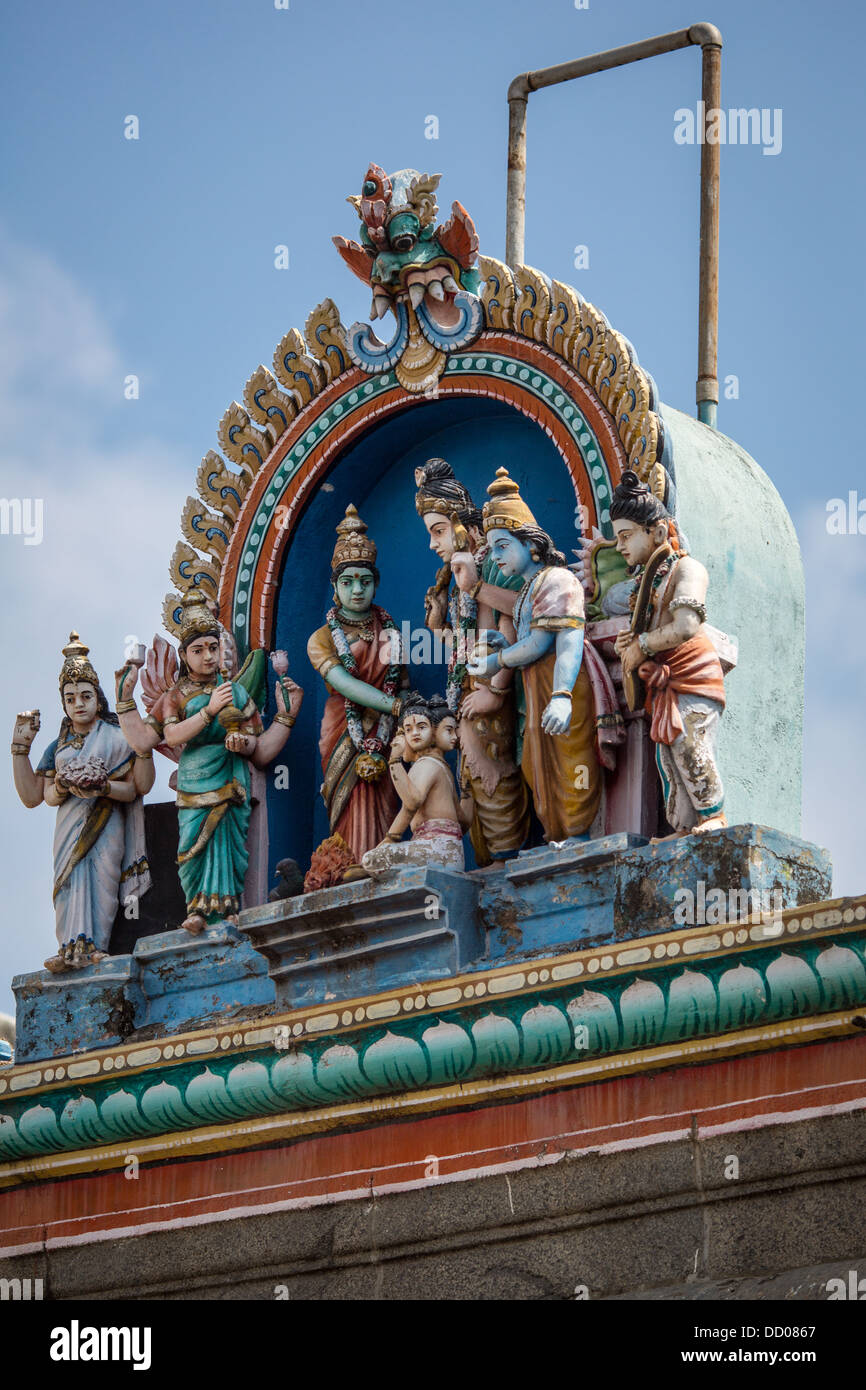 Hindu temple colors hi-res stock photography and images - Alamy