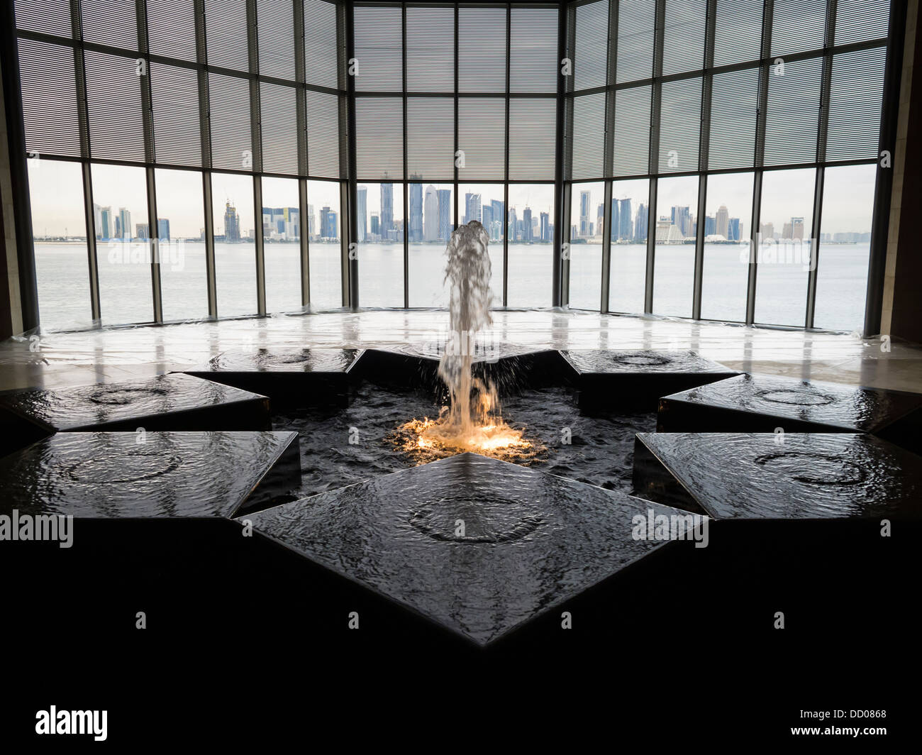 Star fountain hi-res stock photography and images - Alamy