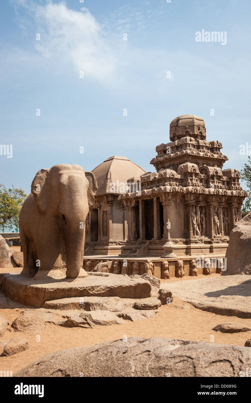 Ancient rock temple five hi-res stock photography and images - Alamy