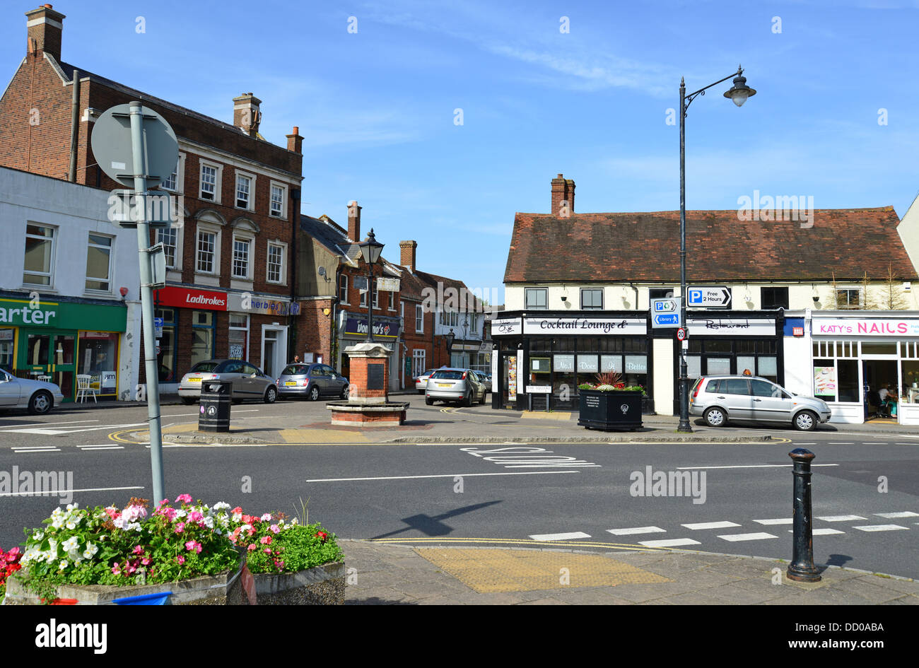 Bagshot high street hi-res stock photography and images - Alamy