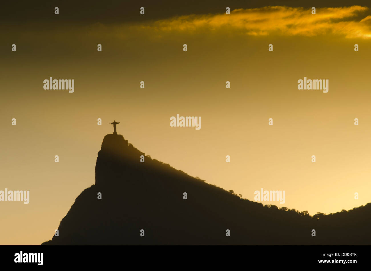 Cristo redentor construction hi-res stock photography and images - Alamy