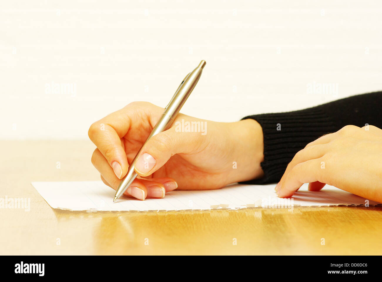 pen in hand Stock Photo - Alamy