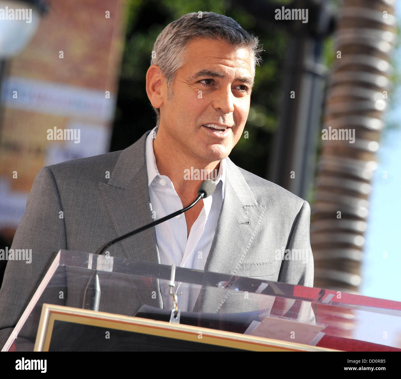 George Clooney The John Wells Hollywood Walk Of Fame Induction Ceremony