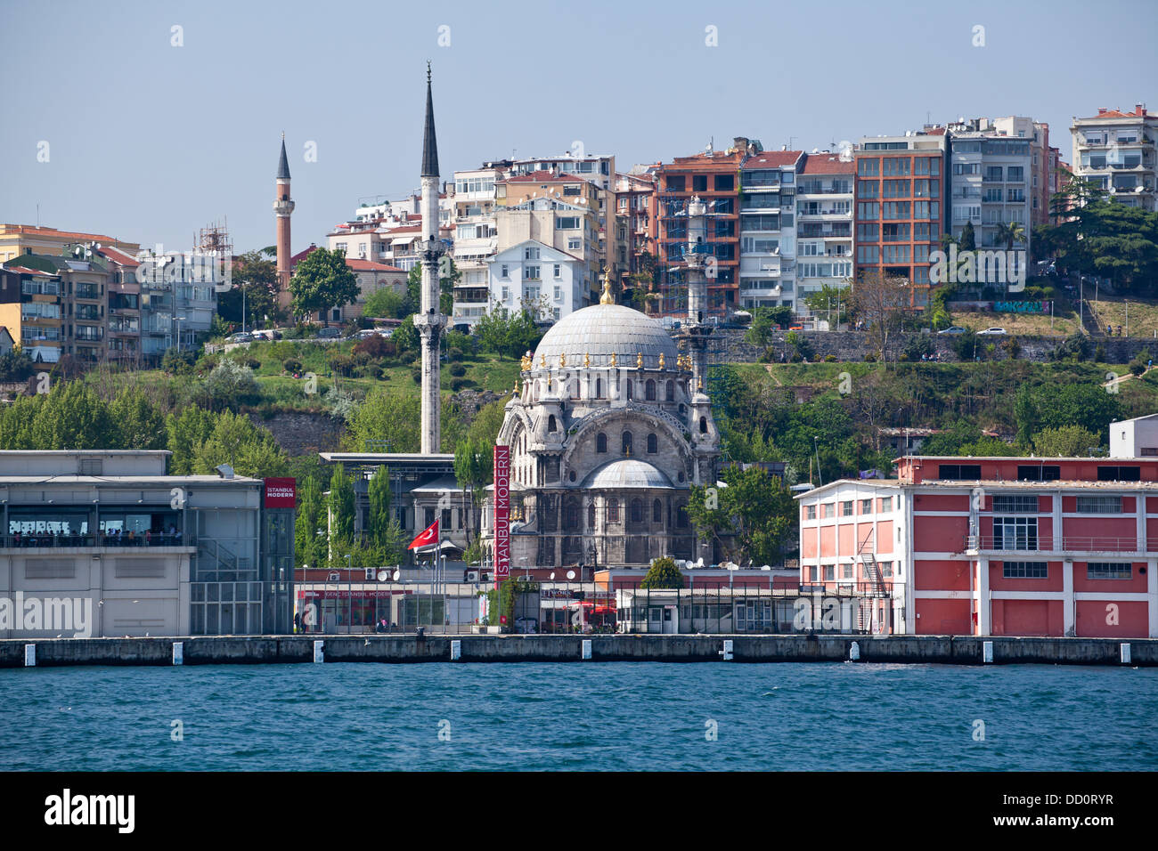 The Nusretiye Mosque and Istanbul Museum of Modern Art in the Beyoglu ...