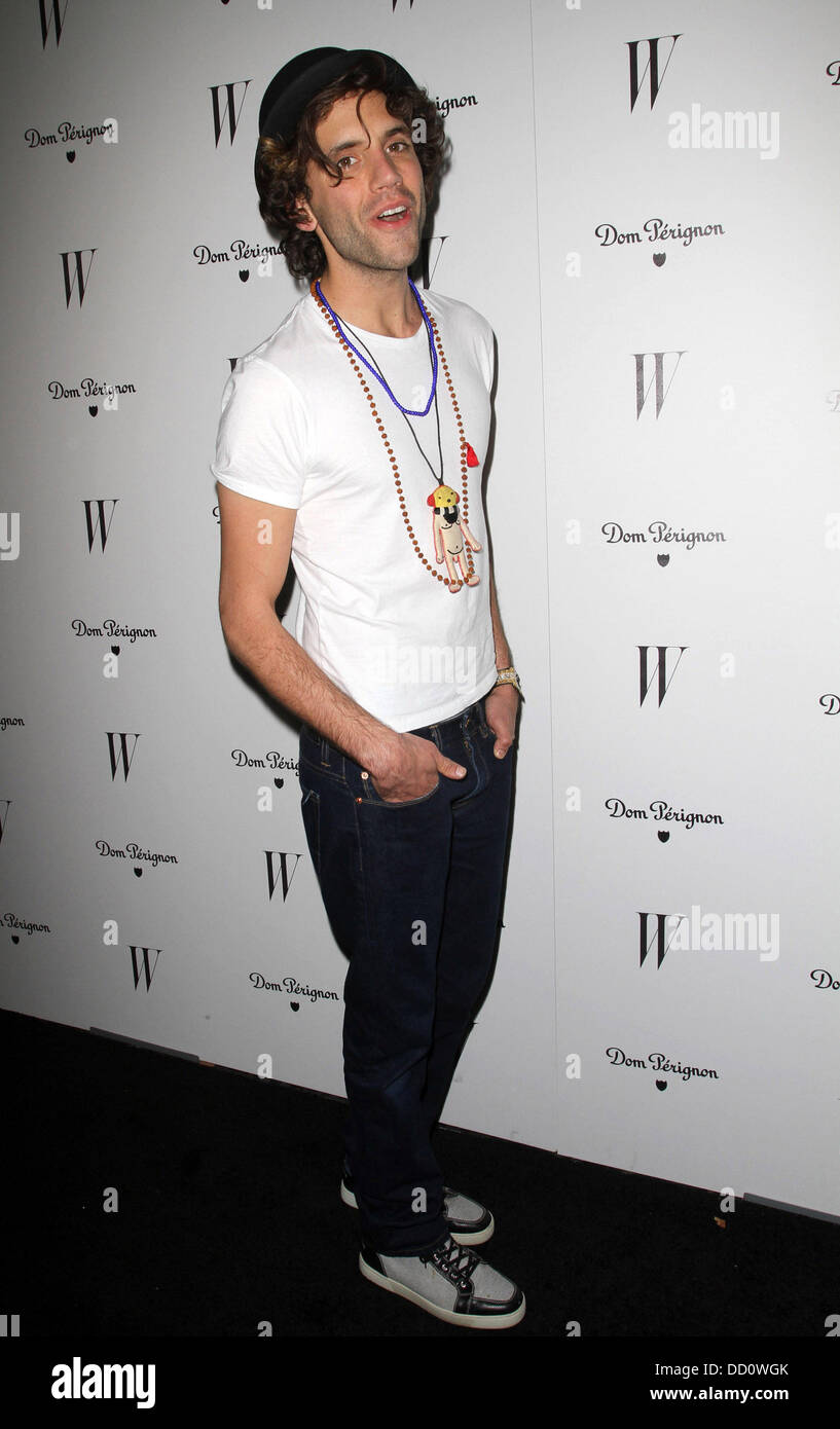 Mika W Magazine's 69th Annual Golden Globe Awards Celebration ...