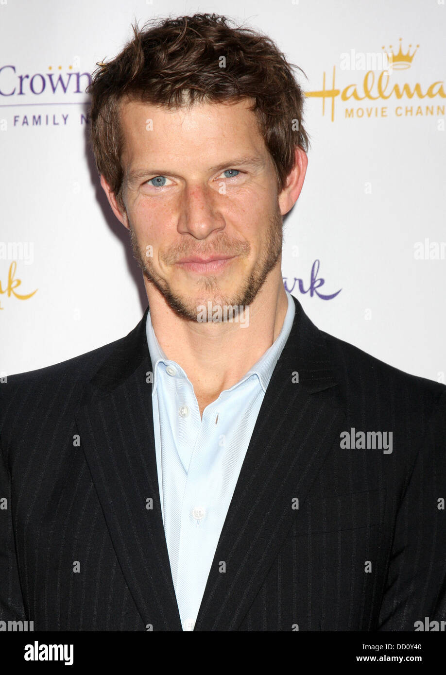 Eric Mabius Hallmark Channel's Winter 2012 TCA Press Tour Evening Gala ...
