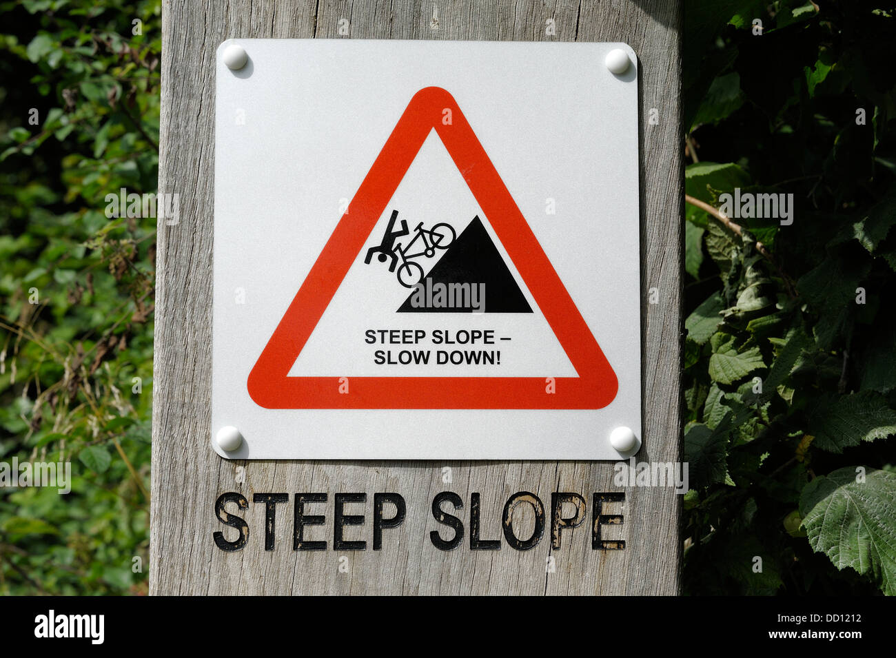 Steep Slope Sign Hi-res Stock Photography And Images Alamy, 46% OFF