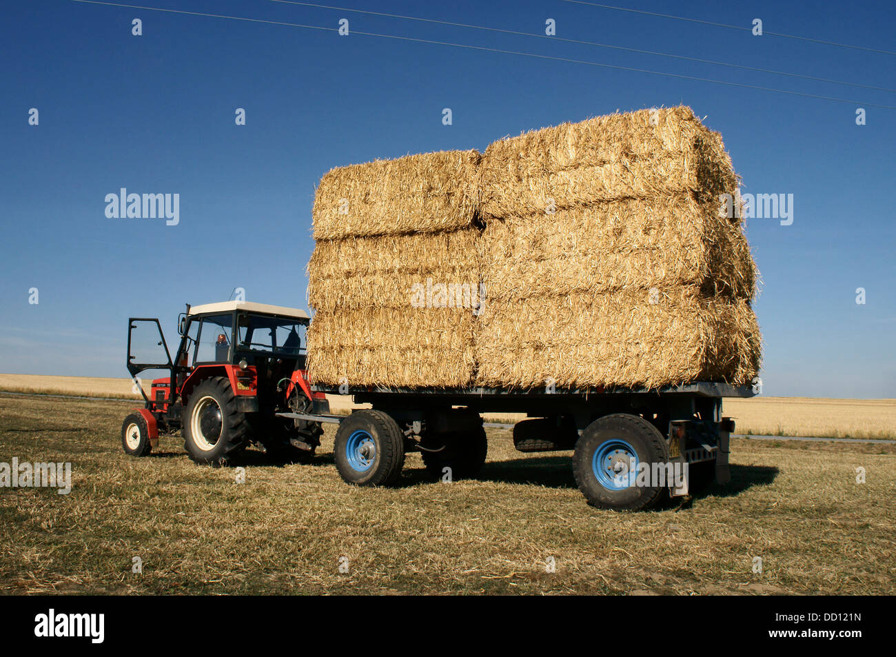 straw bale, biomass, harvest, tractor Zetor Stock Photo - Alamy