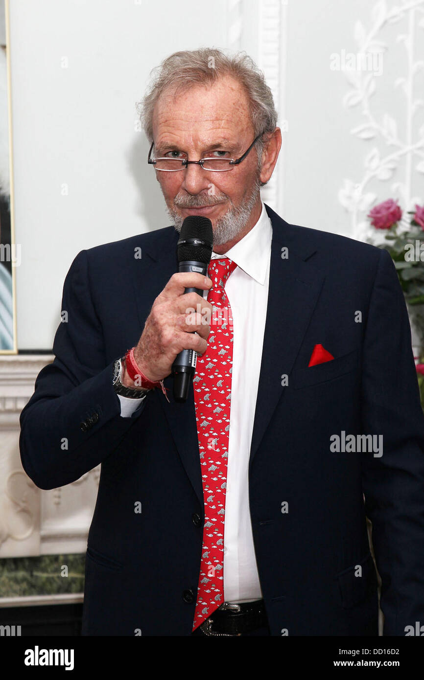 Mark Shand attending the Faberge Big Egg Hunt Champagne Countdown party ...