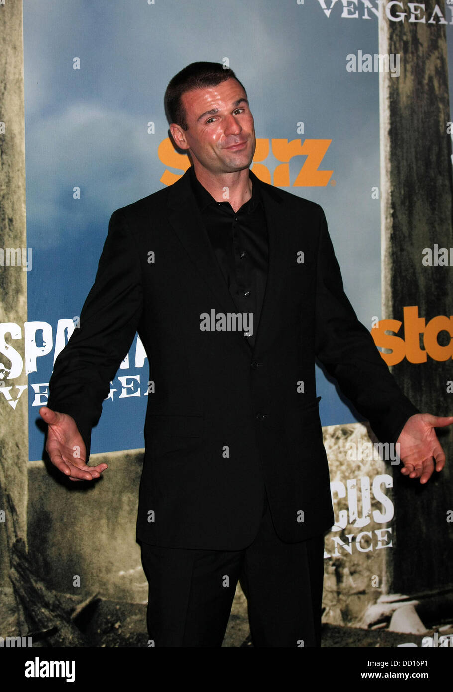 Stephen dunlevy premiere starz spartacus hi-res stock photography and ...