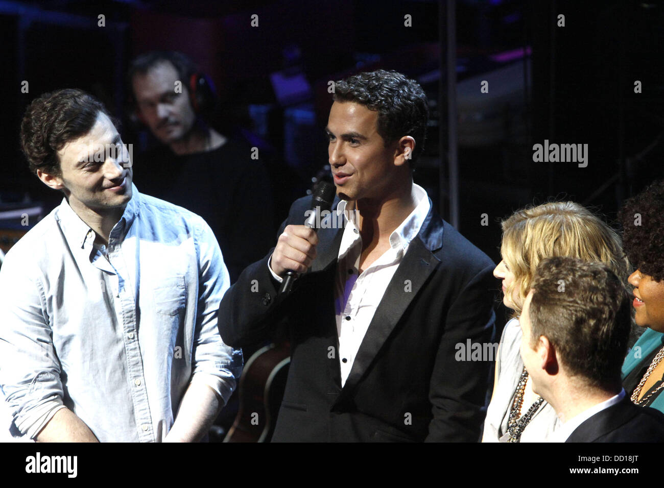 Bryce Pinkham, Richard Fleeshman, Caissie Levy and Da'vine Joy Randolph ...