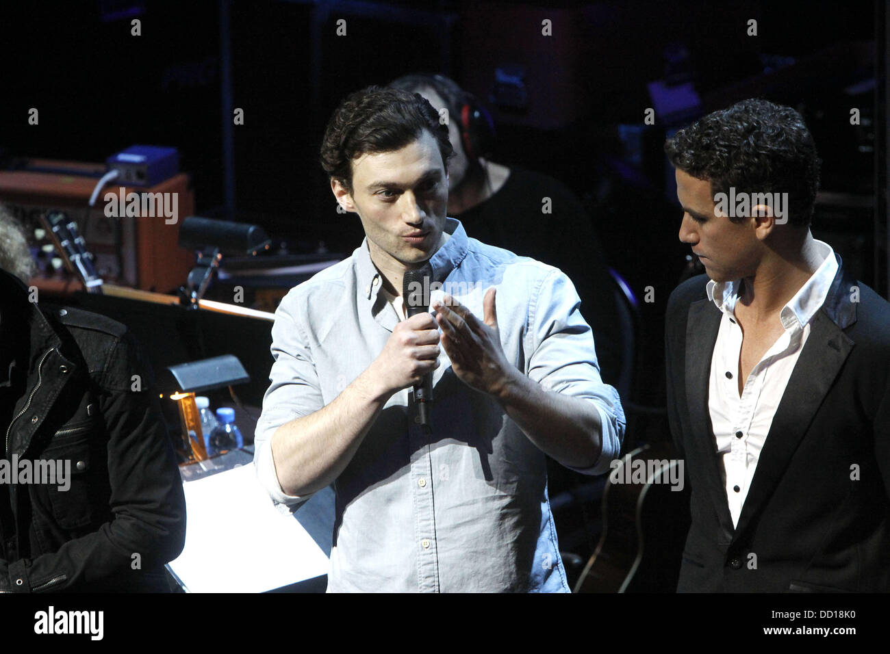 Bryce Pinkham, Richard Fleeshman A sneak peak performance of the music ...