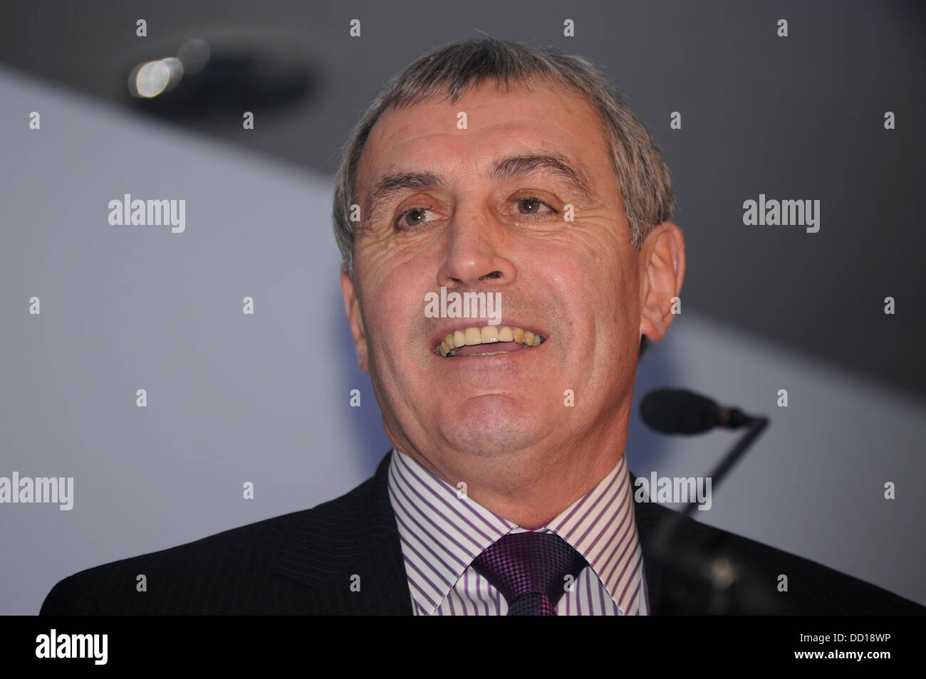 Peter shilton hi-res stock photography and images - Alamy