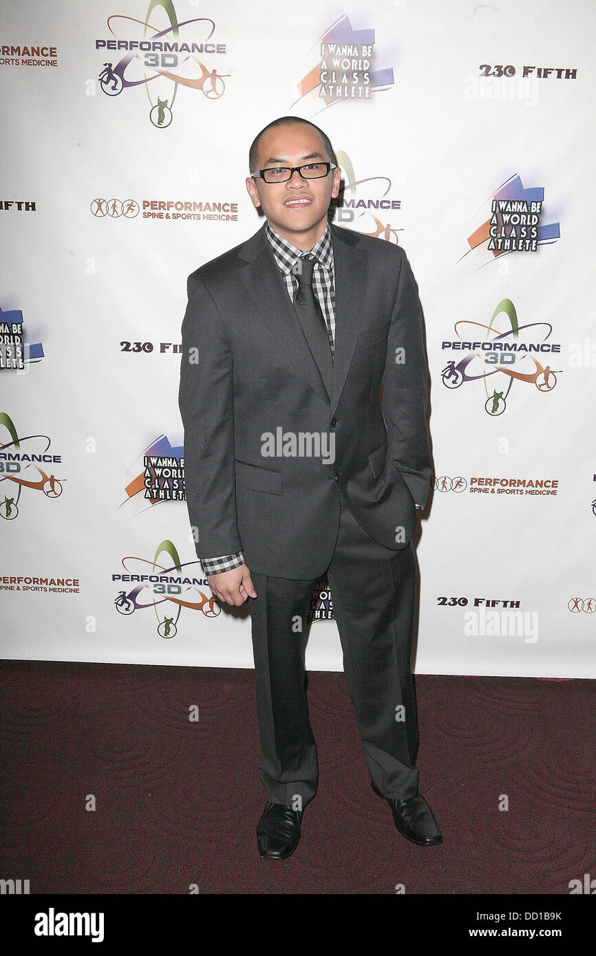 DPM, Podiatric Surgeon, Philip Jimenez at the Performance 3D ...