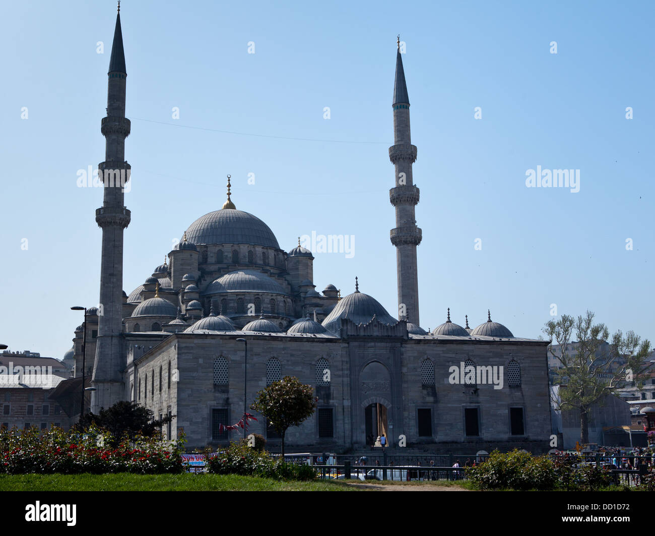 The "New Mosque" in Istanbul, Turkey Stock Photo - Alamy
