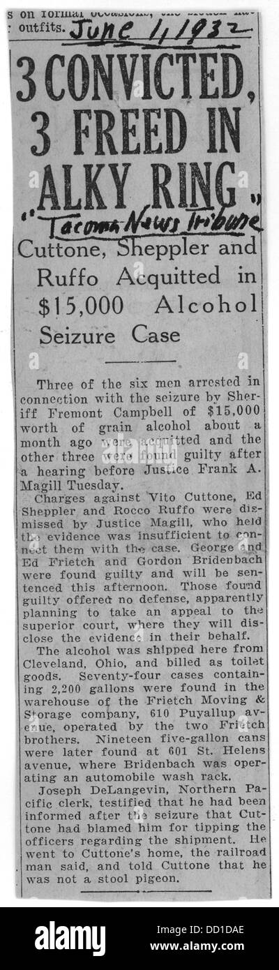 Newspaper reports criminal proceedings hi-res stock photography and ...