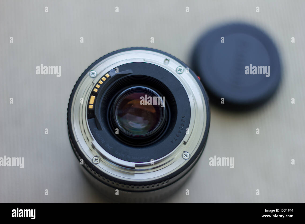Canon lens 75-300 mm EF III Stock Photo - Alamy