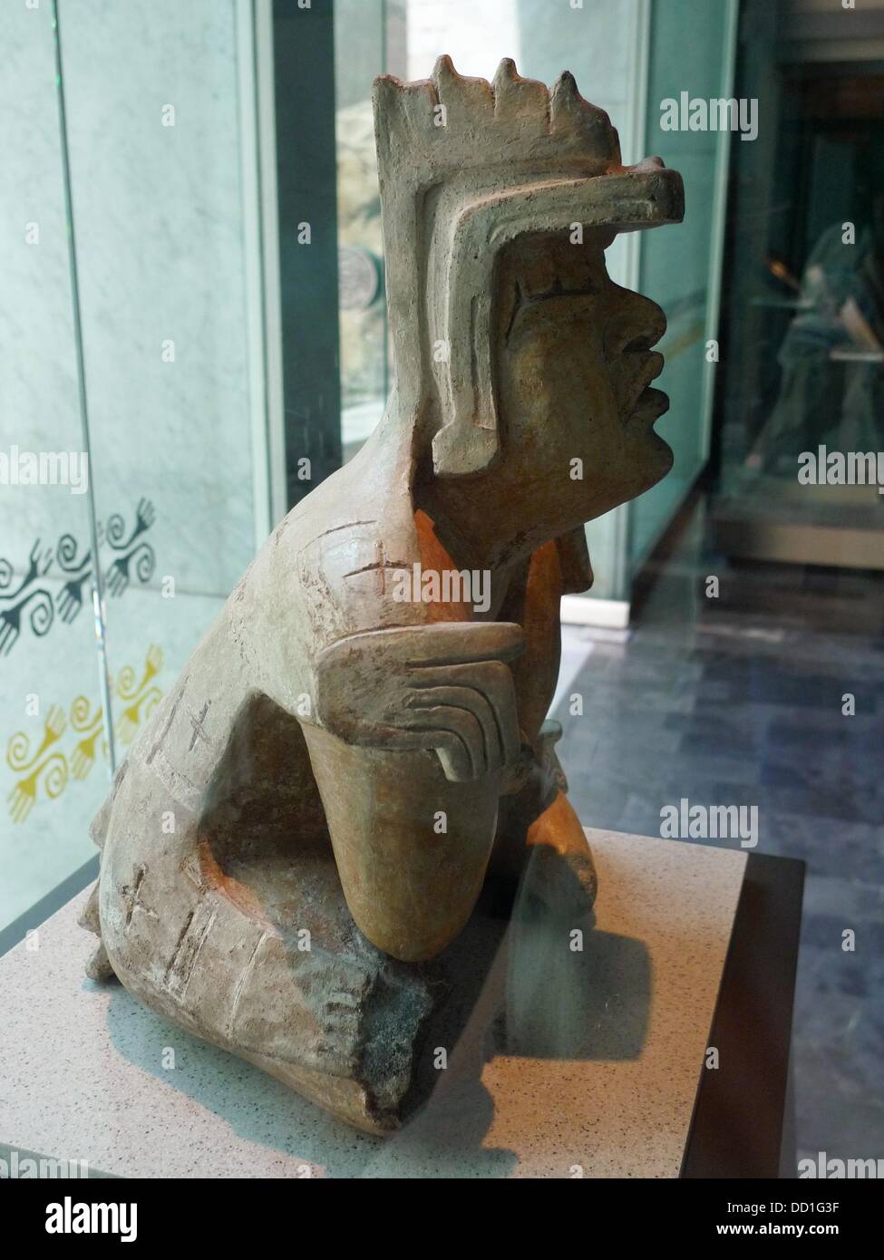 Olmec sculpture, Anthropology National Museum, Mexico City Stock Photo ...