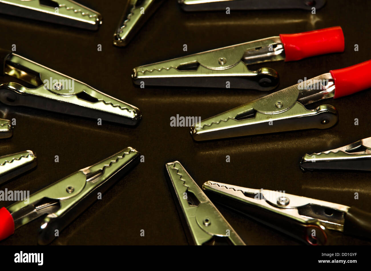 Crocodile clamp hi-res stock photography and images - Alamy