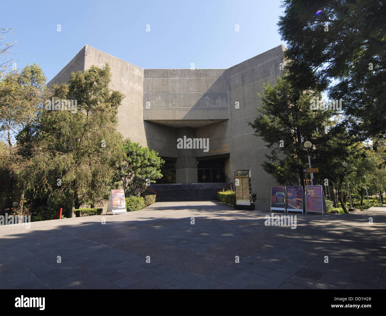 Mexico concert hall hi-res stock photography and images - Alamy