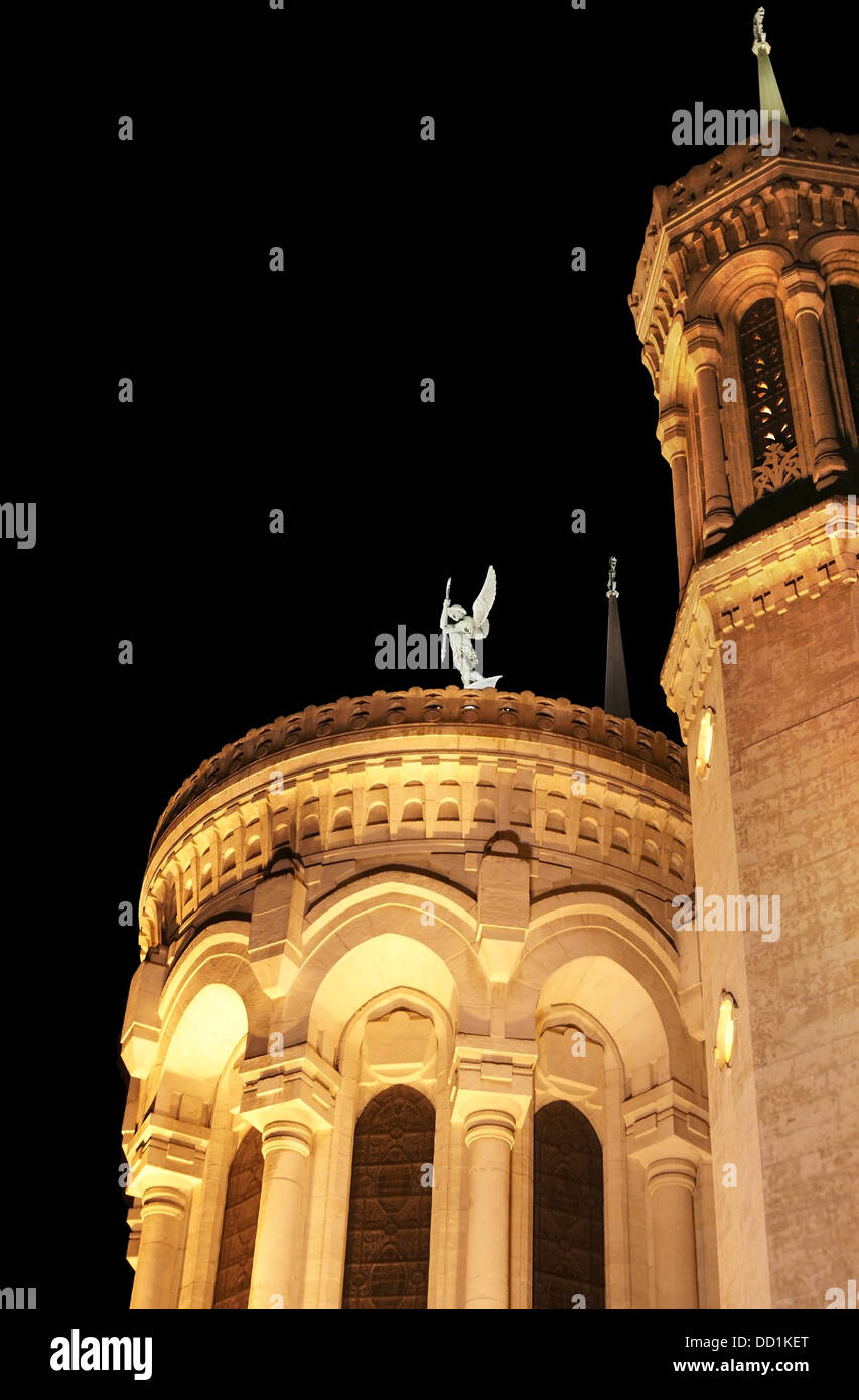 Basilica and angel at night Stock Photo - Alamy