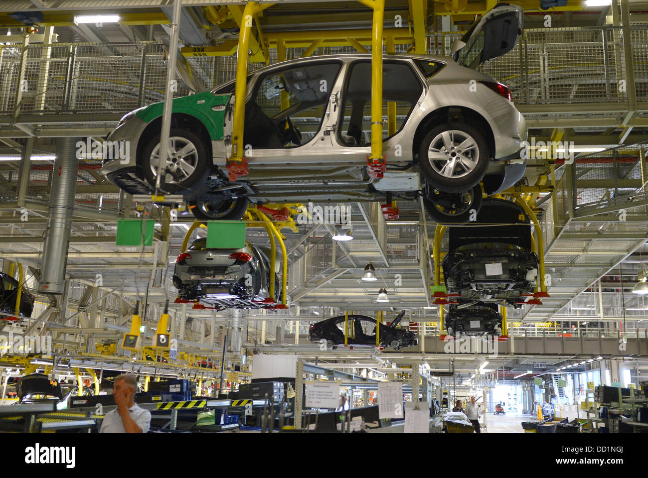 Ruesselsheim, Germany. 22nd Aug, 2013. Vauxhall and Opel cars are ...