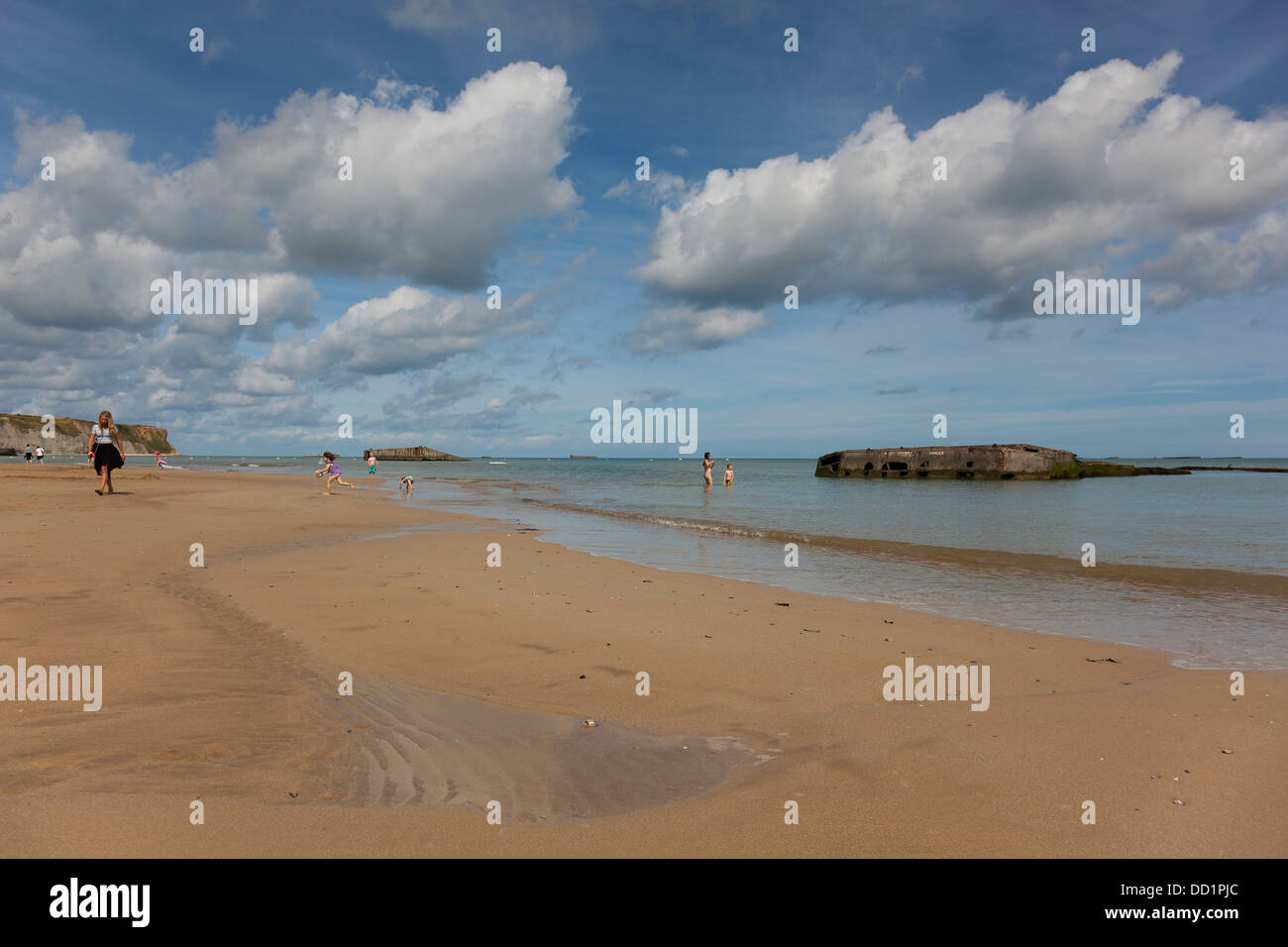 Arromanches hi-res stock photography and images - Alamy