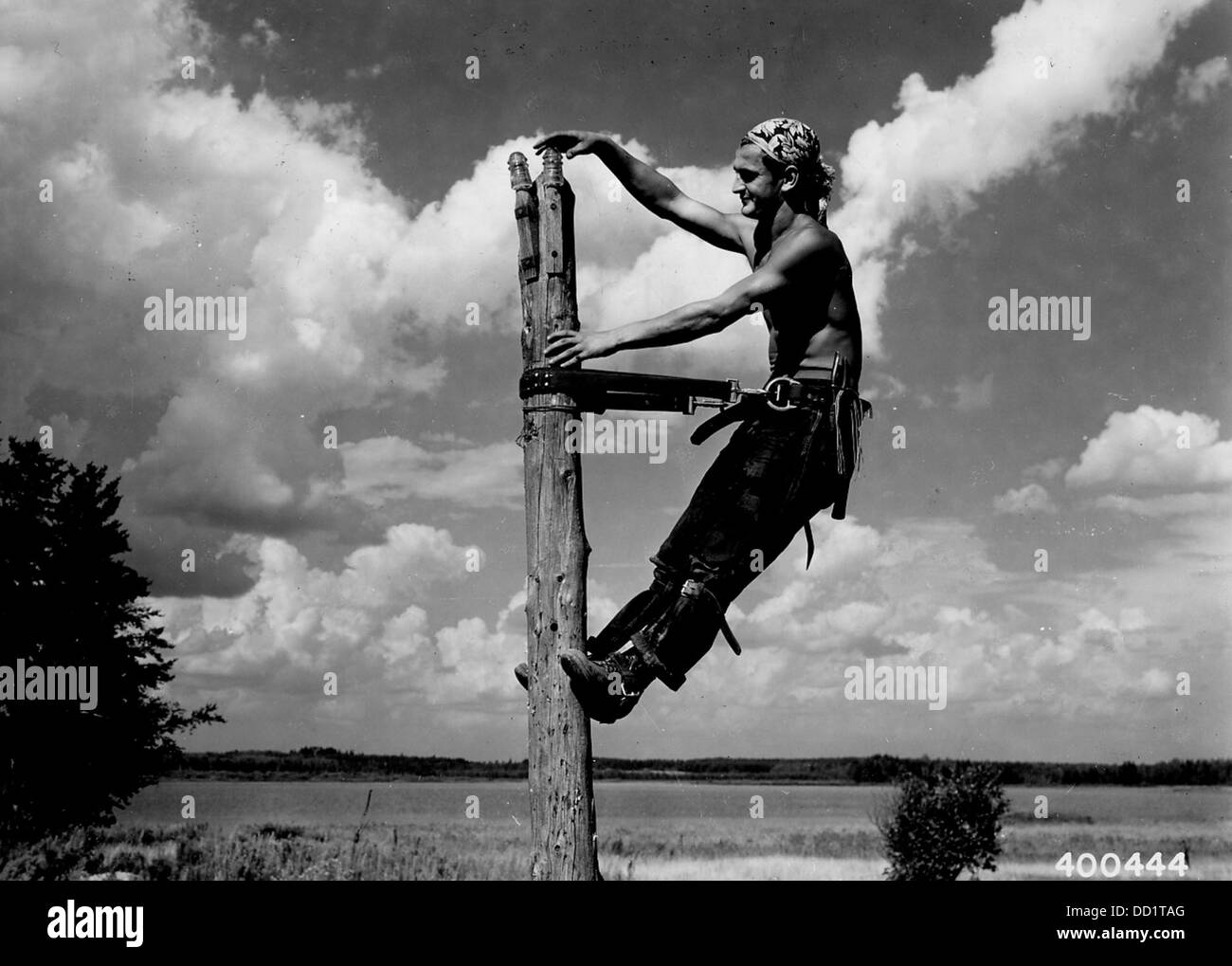 This image shows enrollees of the Civilian Conservation Corps (CCC ...