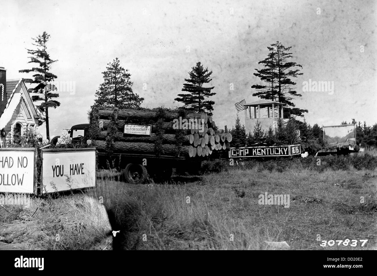 Floats from the upper peninsula state fair in escanaba hi-res stock ...
