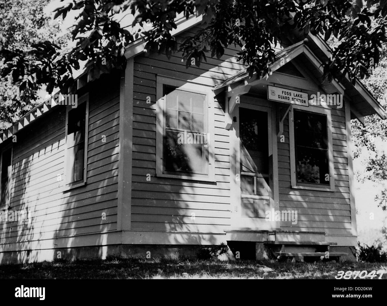 Foss Lake Guard Station is a historic building located near Foss Lake ...