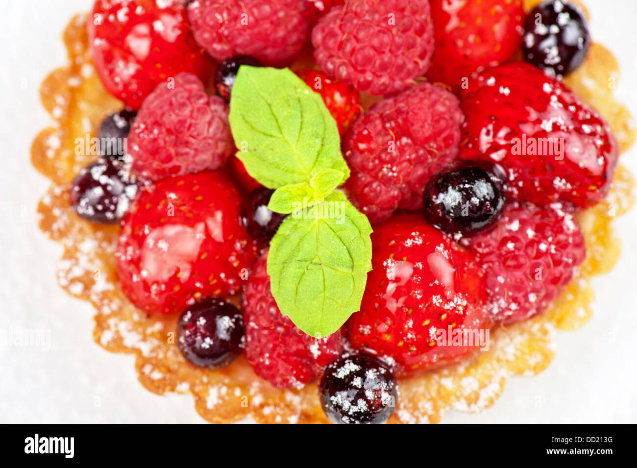 Cake with fresh berries Stock Photo - Alamy