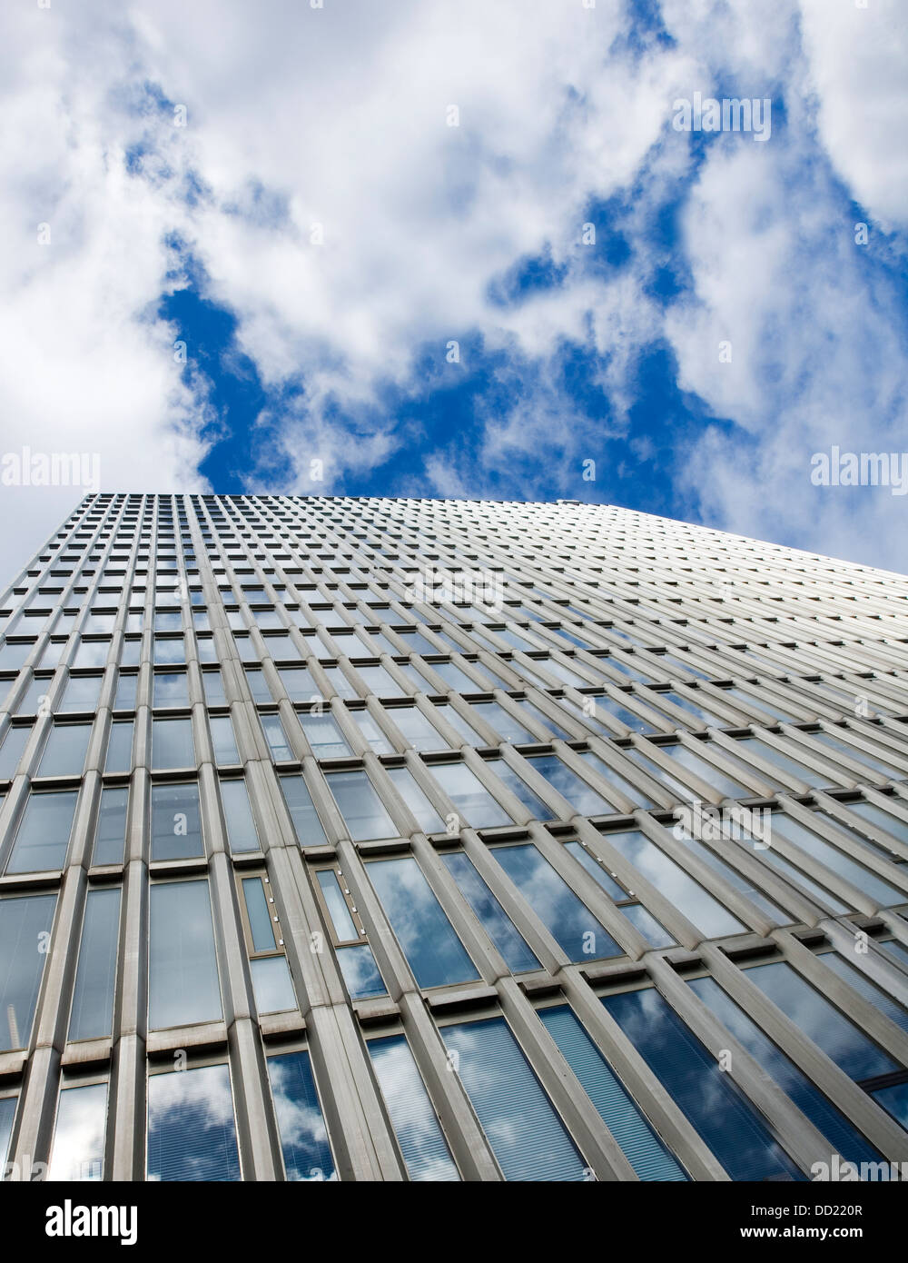 Large office building in hi-res stock photography and images - Alamy
