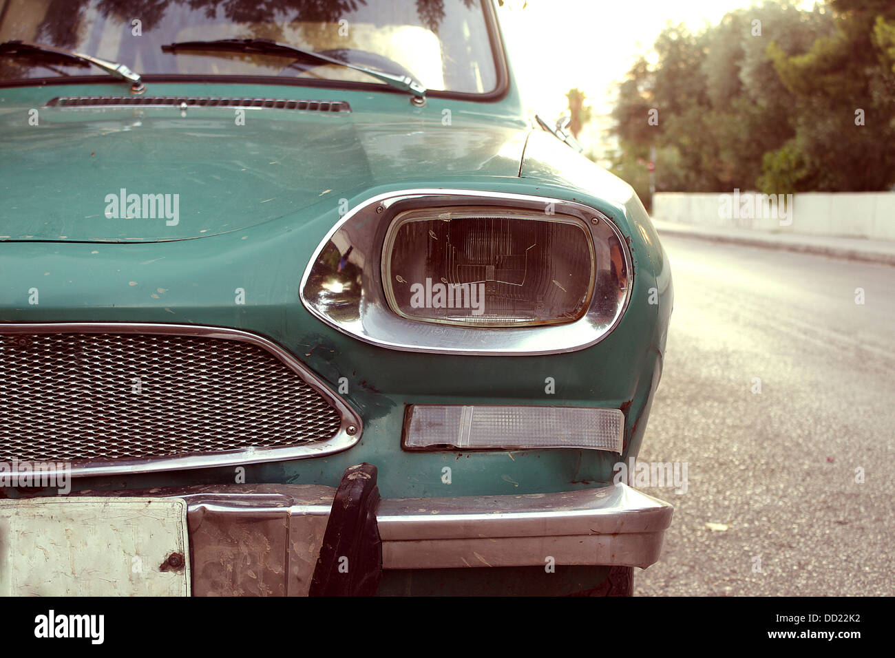 Car from 70s hi-res stock photography and images - Alamy
