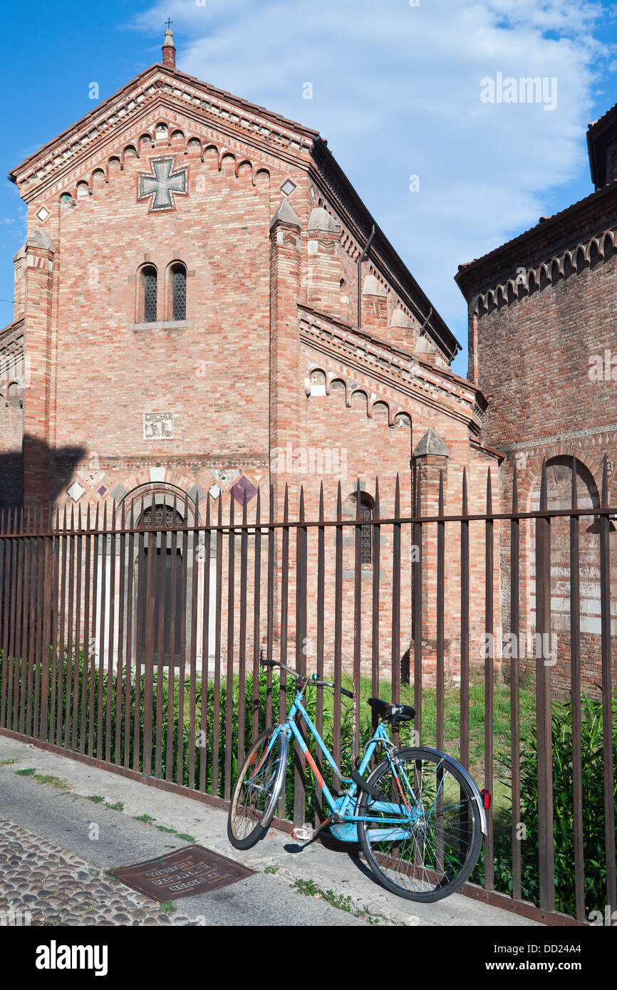 Complex Of Seven Churches High Resolution Stock Photography and Images ...