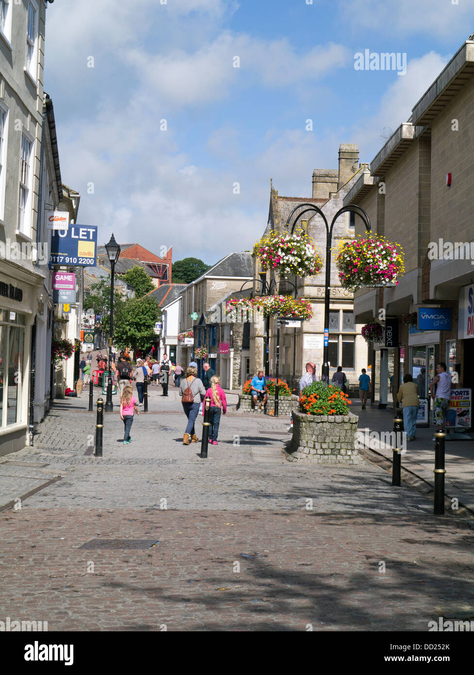 Shoppers in Pydar Street Truro Cornwall UK Stock Photo - Alamy