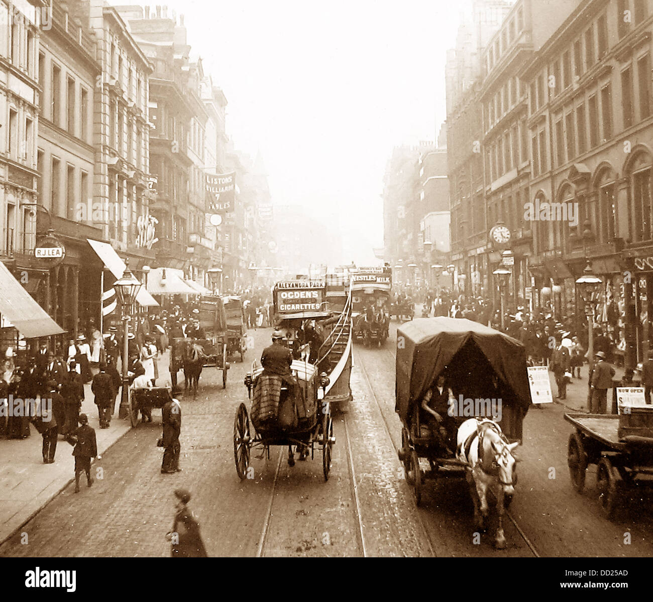 Manchester Victorian period Stock Photo - Alamy