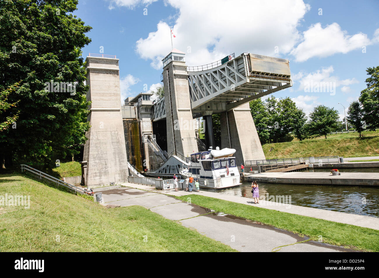 Peterborough Lift Lock; National Historic Site of Canada; tallest ...