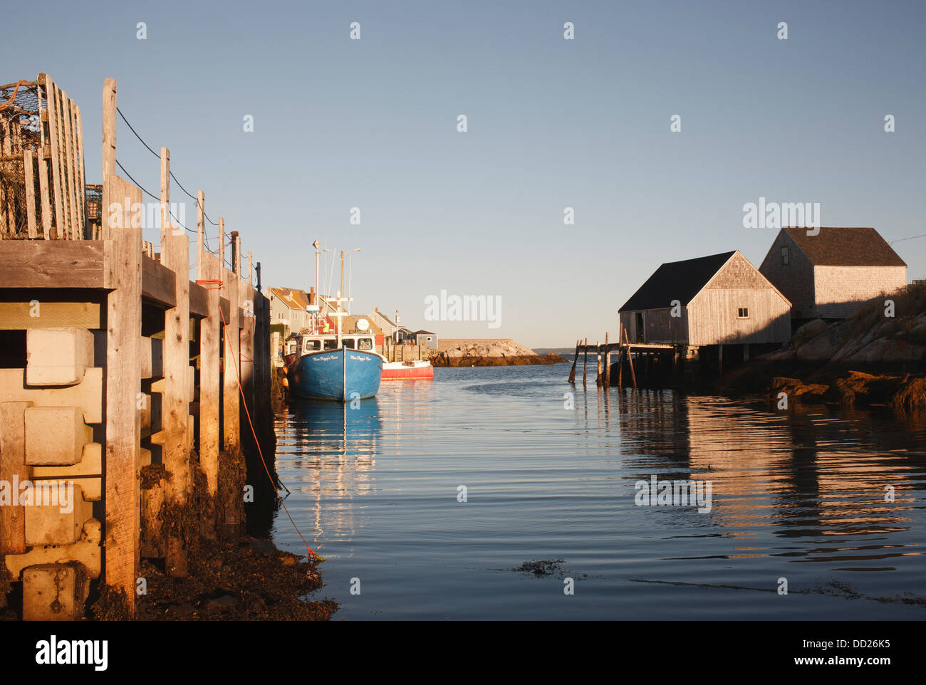 Cove and clear sky hi-res stock photography and images - Alamy