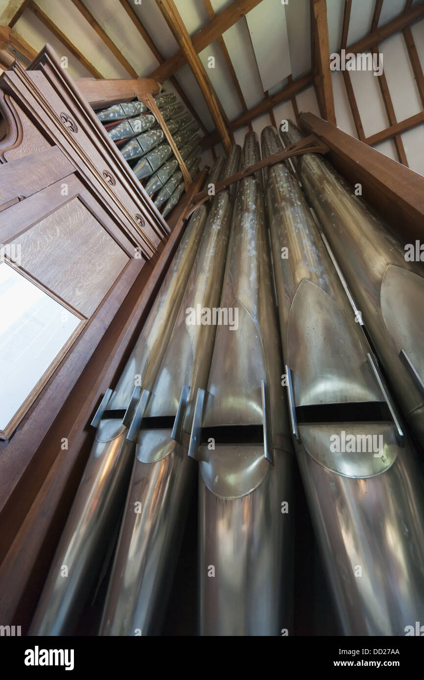Silver pipe organ hi-res stock photography and images - Alamy