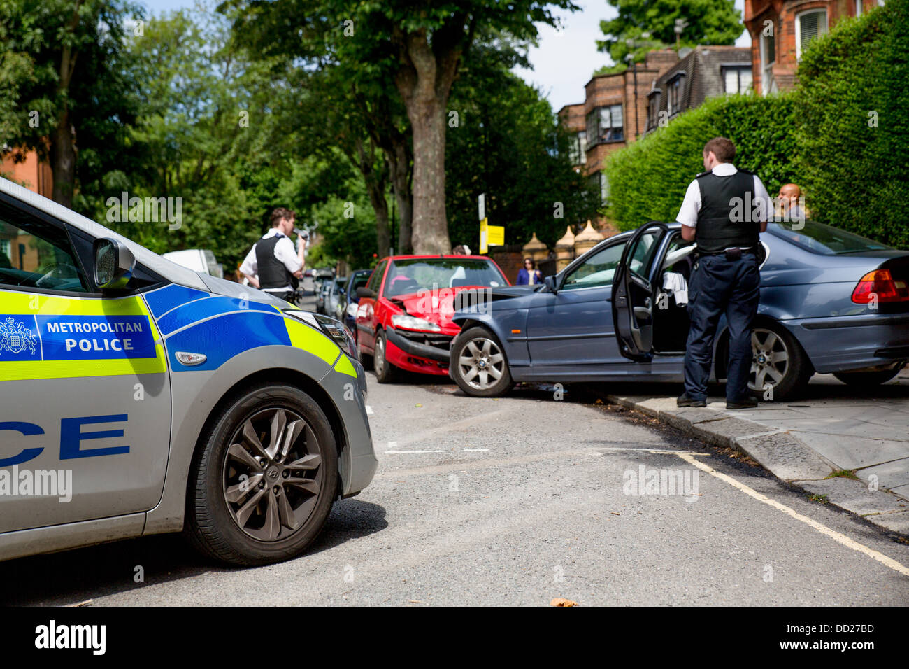 Car crash accident collision rtc rta car hi-res stock photography and ...
