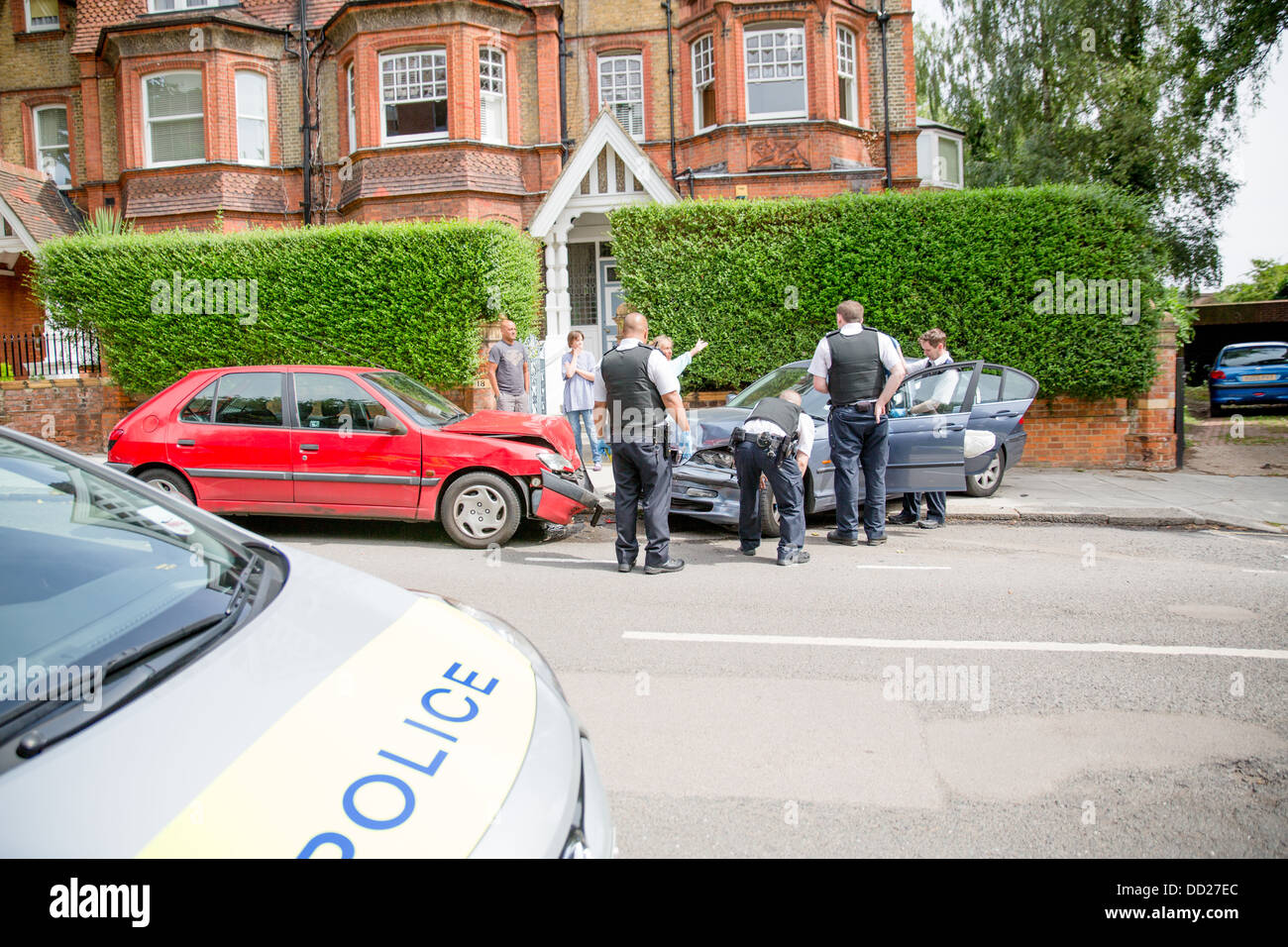 Crash car cars smash accident hi-res stock photography and images - Alamy