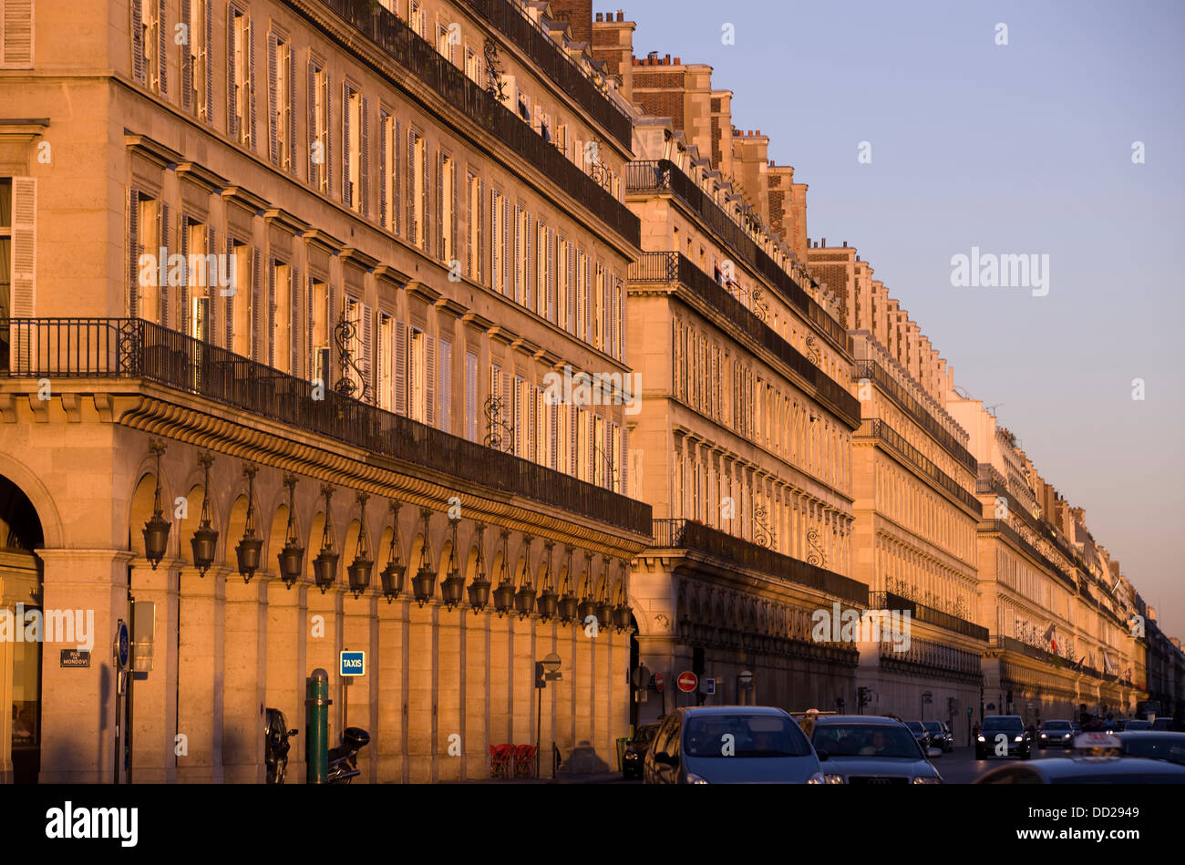 RUE DE RIVOLI PARIS FRANCE Stock Photo - Alamy