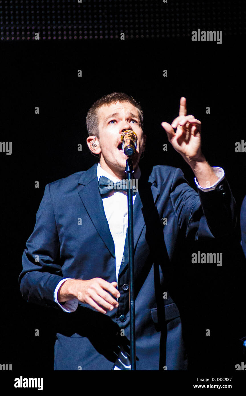 Nate ruess fun hi-res stock photography and images - Alamy