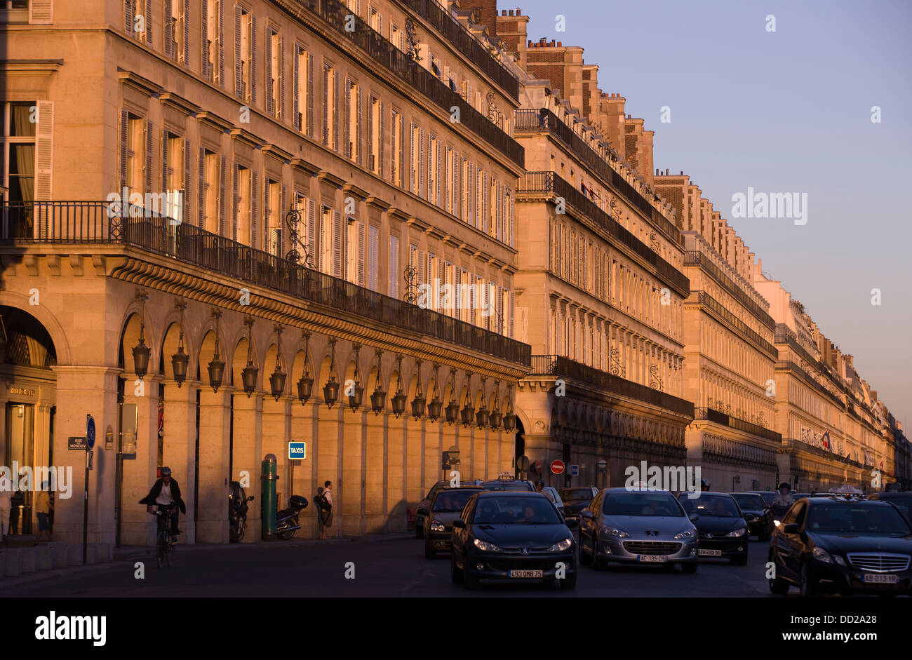 RUE DE RIVOLI PARIS FRANCE Stock Photo - Alamy
